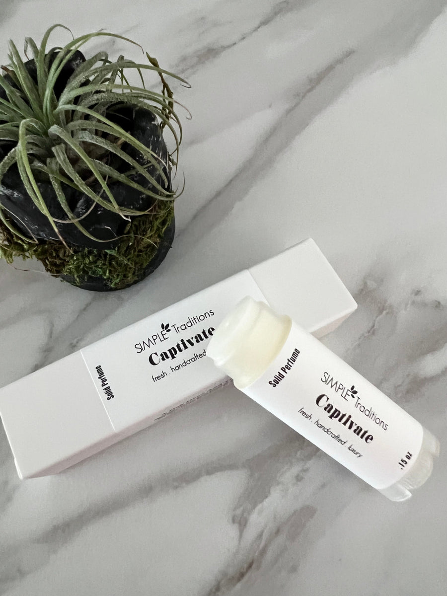 Captivate Solid Perfume – Simple traditions